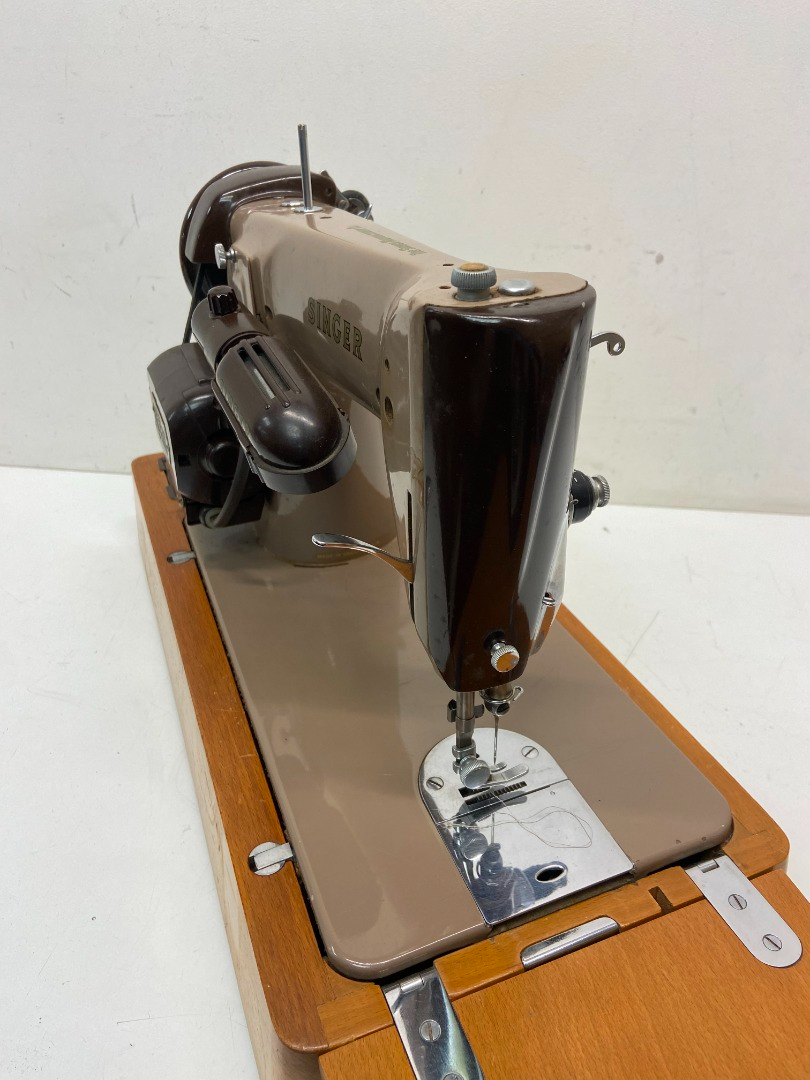 Singer Electric Sewing Machine