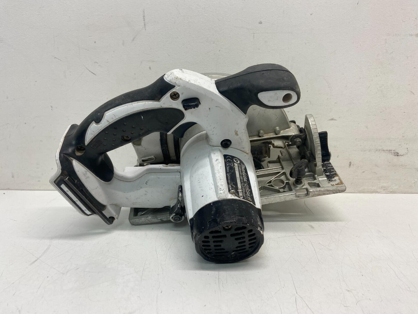 Makita DSS611 LXT 18V Cordless Circular Saw - Body Only