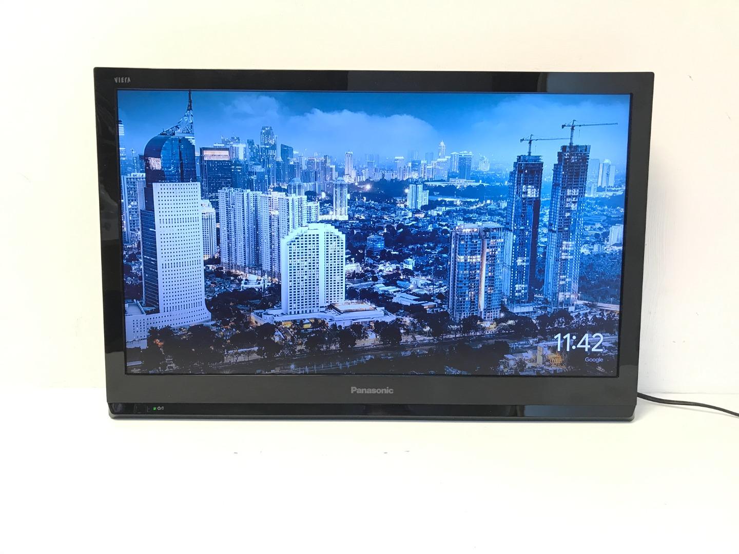 Panasonic TX-L24X5B 24'' HD Ready LCD TV (read description)
