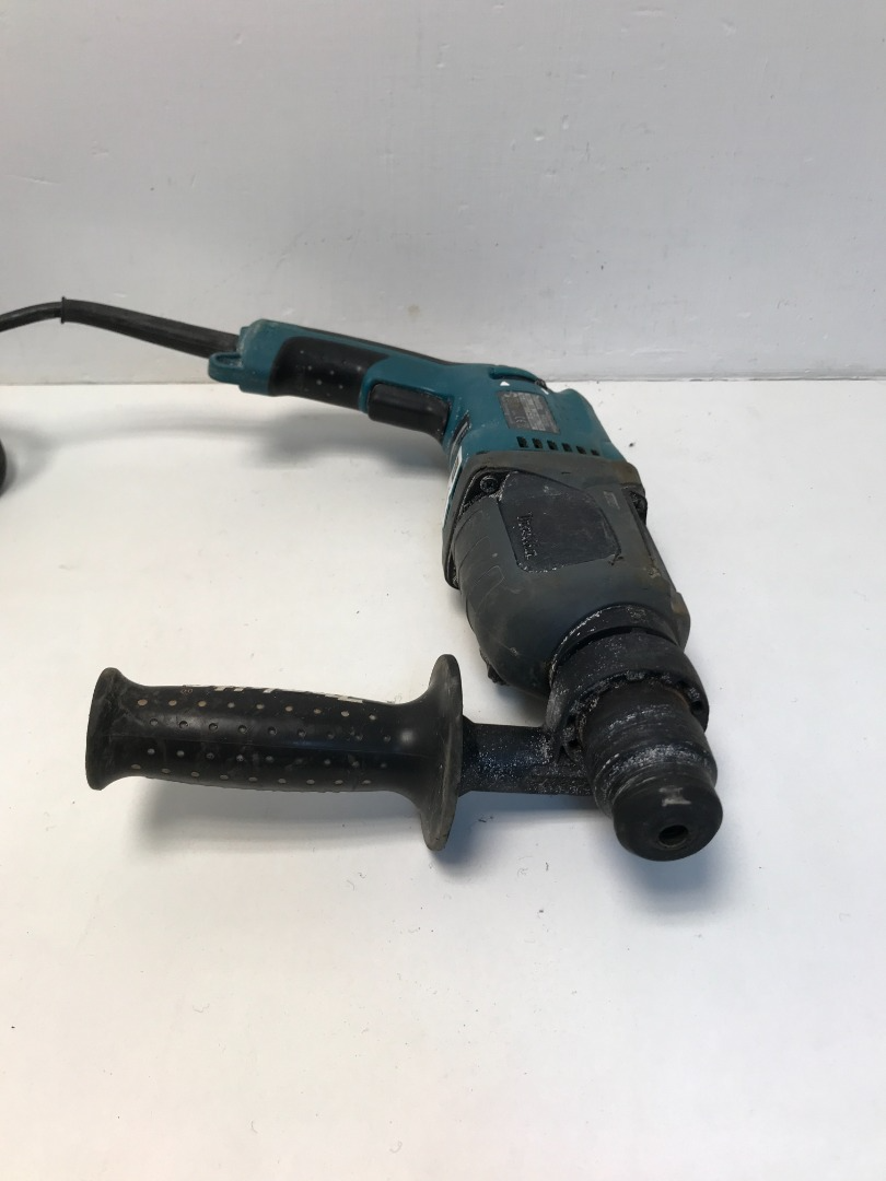 Makita HR2230 110V Rotary Hammer Drill