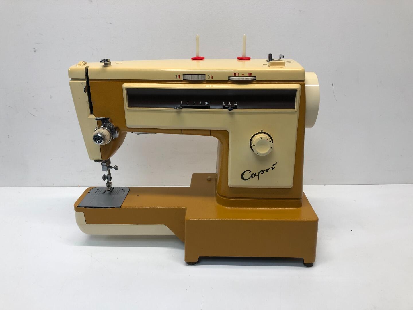 Singer Capri 163 Sewing Machine