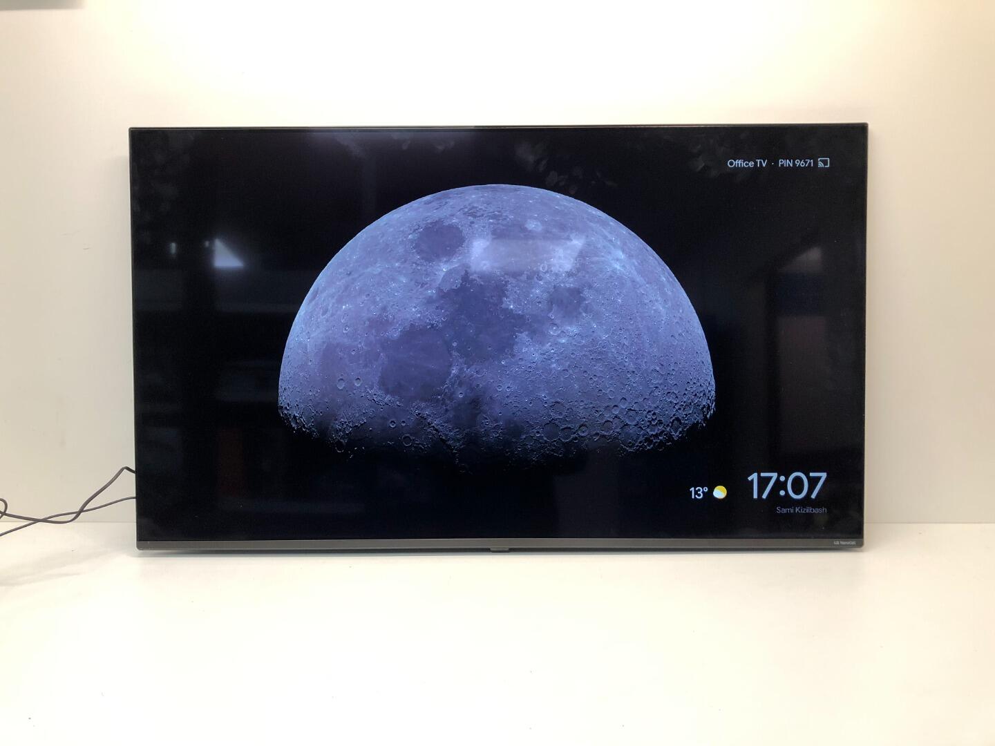 LG NanoCell 49SM8200PLA 49'' Smart 4K UHD Digital LED TV (no stand)