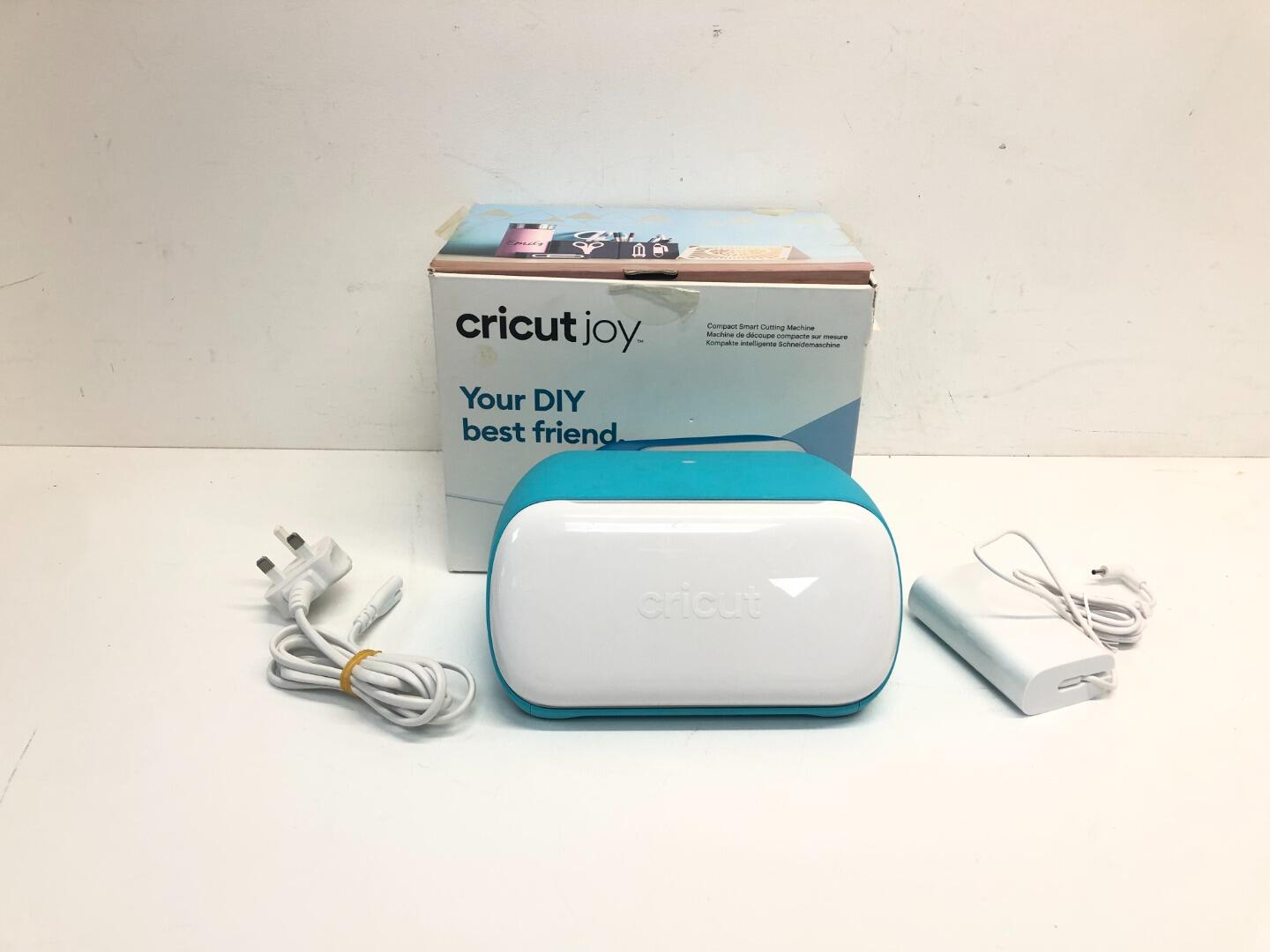 Cricut Joy Compact Smart Cutting Machine