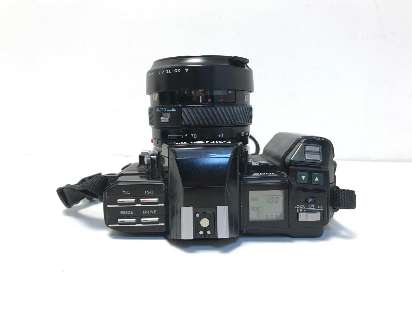 Minolta 7000 AF SLR 35mm Film Camera with 35-70mm Zoom Lens (with defects)