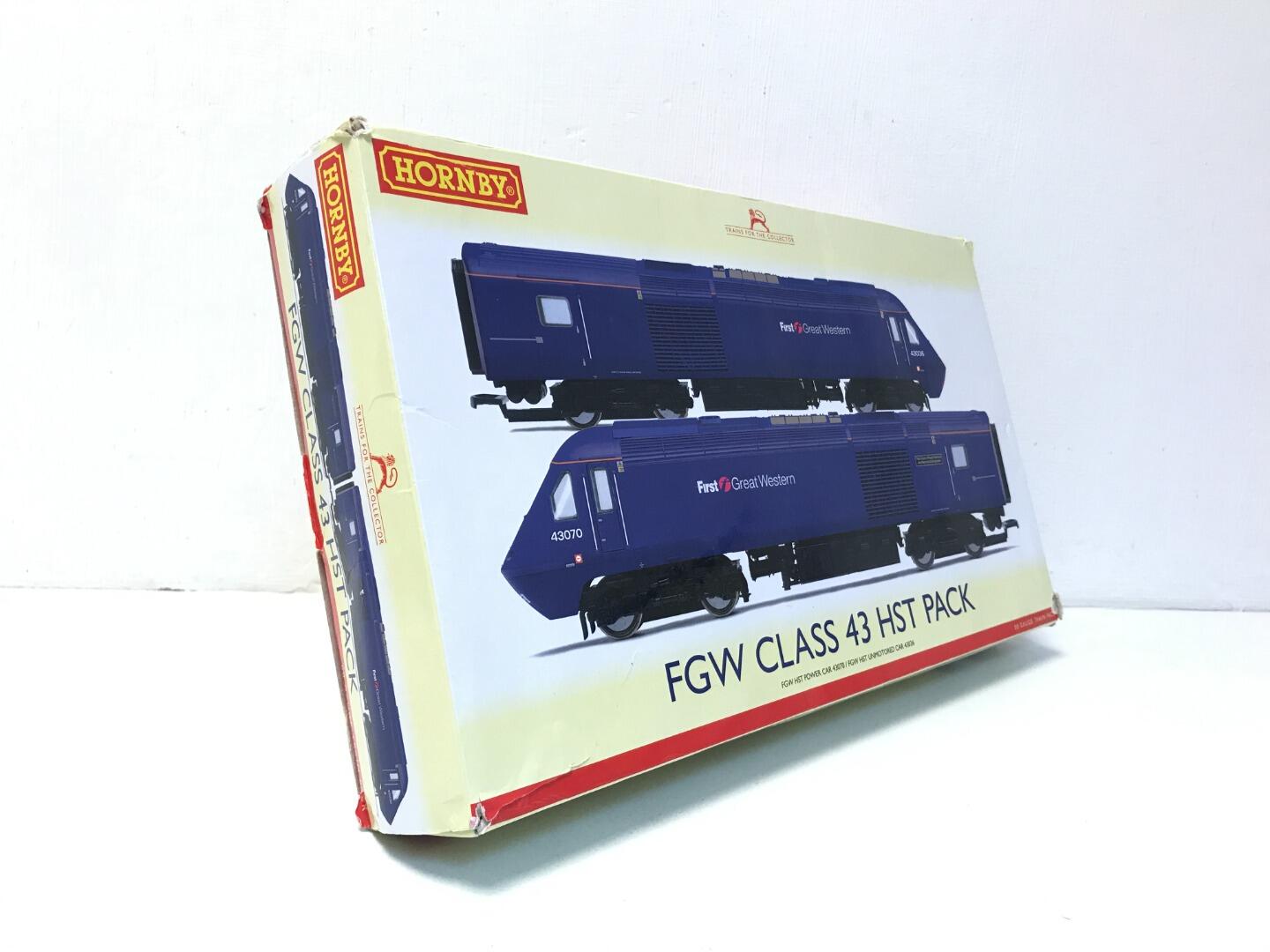 Hornby R3478 FGW Class 43 HST First Great Western 00 Gauge Train Pack