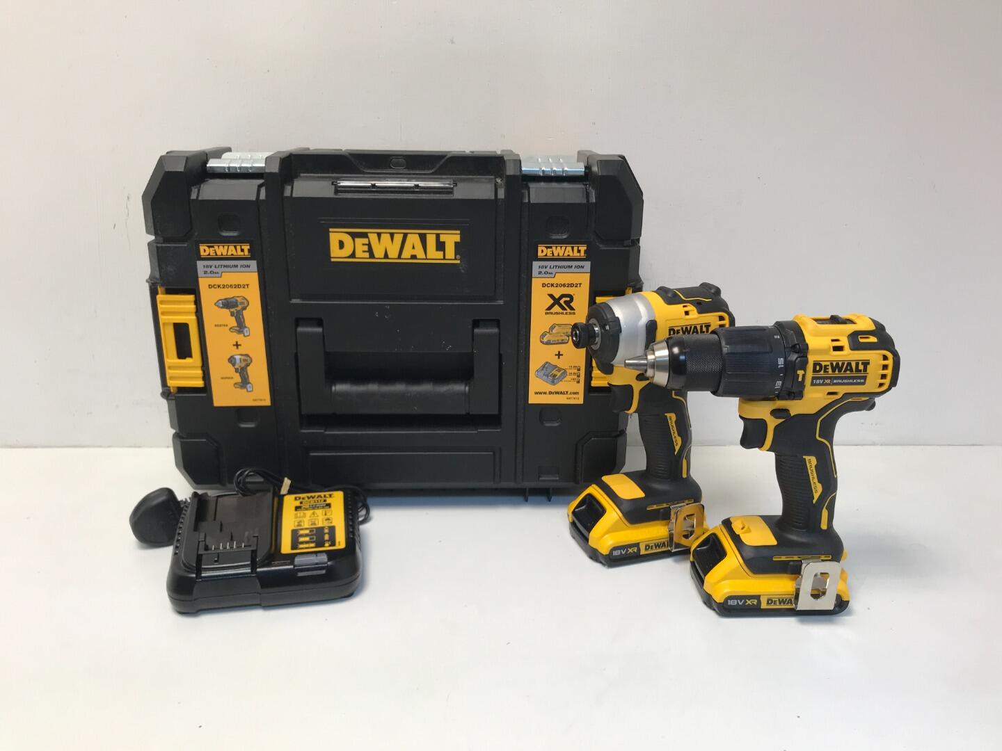 Dewalt DCK2062D2T 18V XR Combi Drill & Impact Driver Drill Set