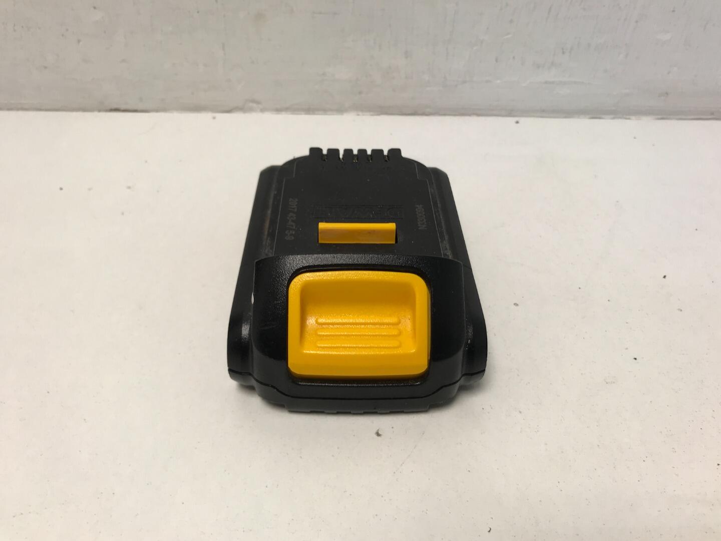 DeWalt DCD795 XR Lithium Ion Cordless Hammer Drill