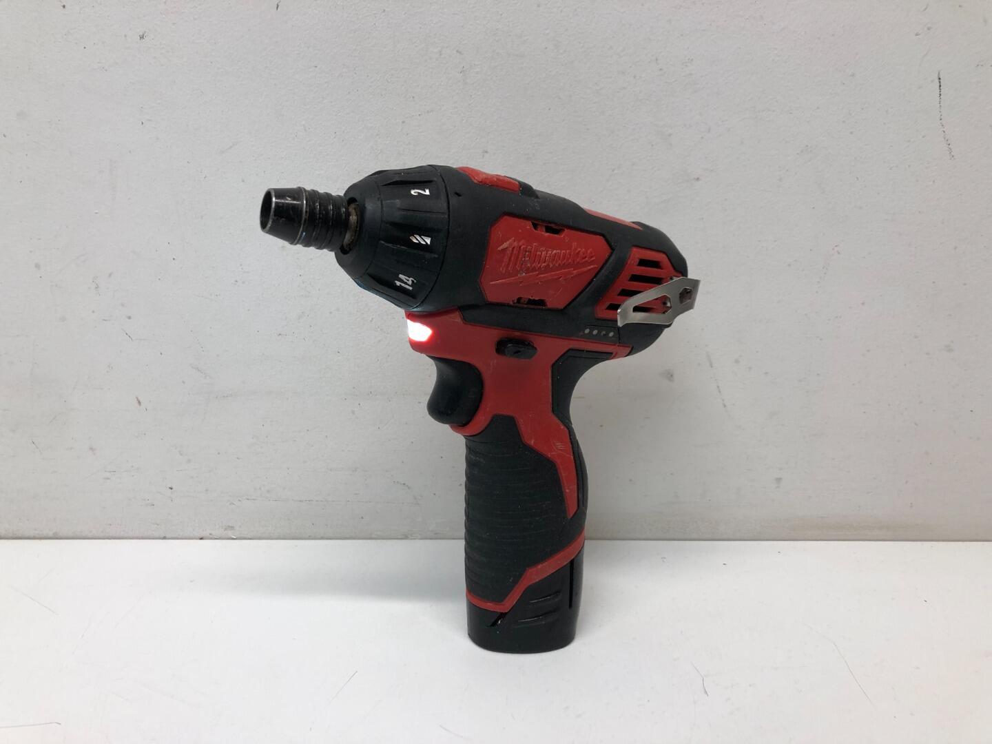 Milwaukee M12 BSD 12V Cordless Screwdriver