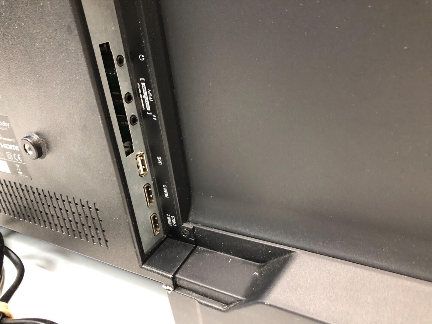 Logik L32HE20 32'' HD Ready Digital LED TV (no stand)