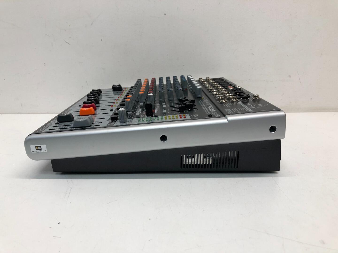 Behringer Xenyx X1222 USB Mixer