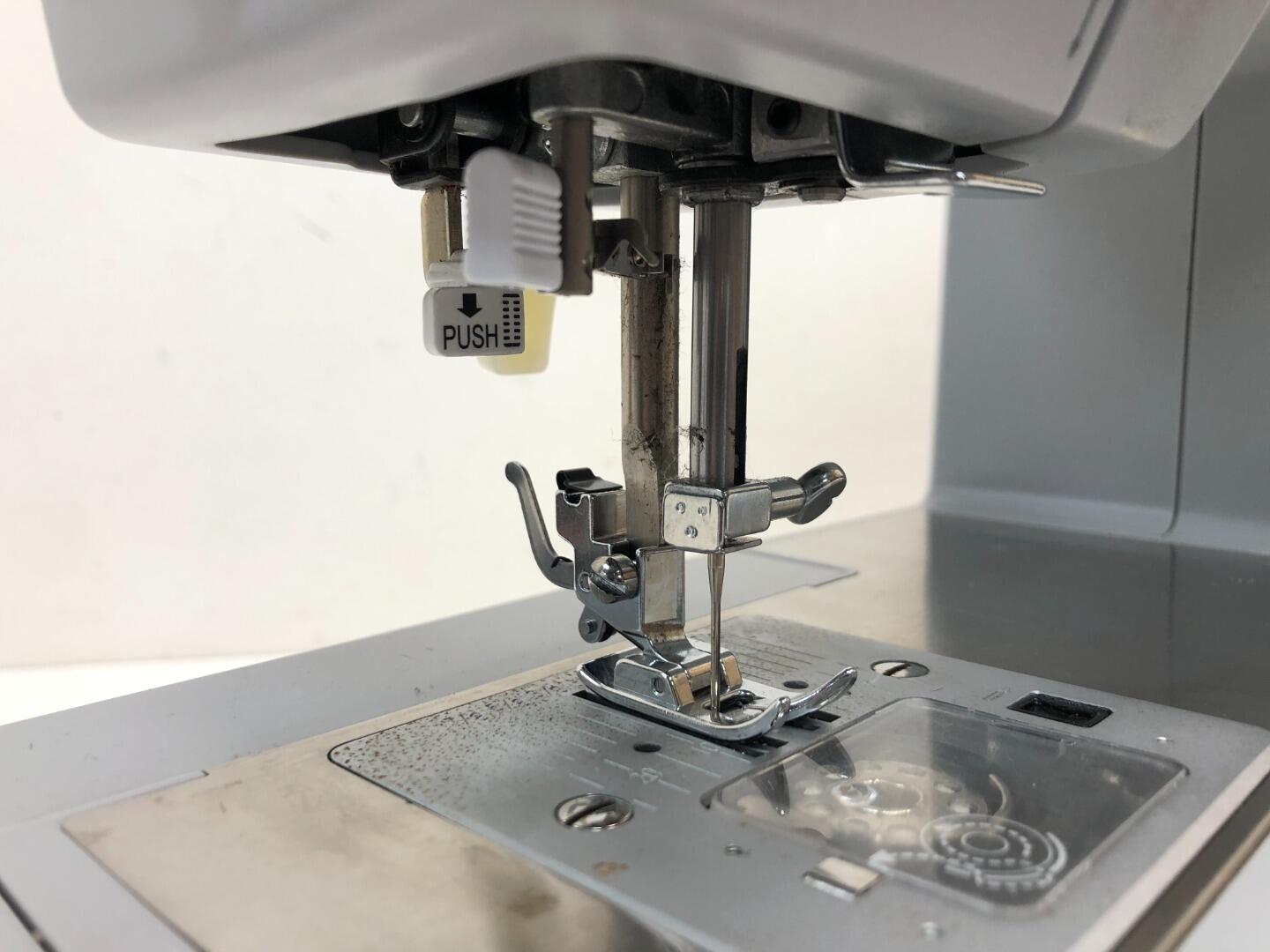 Singer 4423 Sewing Machine