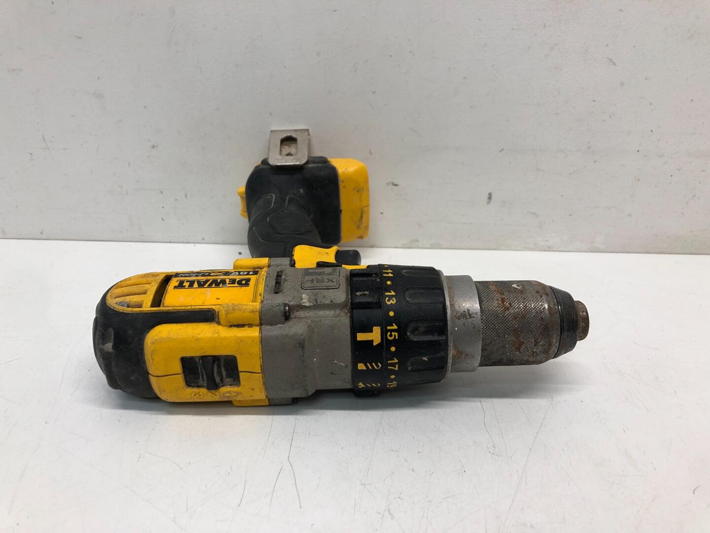 DeWalt DCD985 18V Cordless Combi Drill - Body Only - Parts or Spares