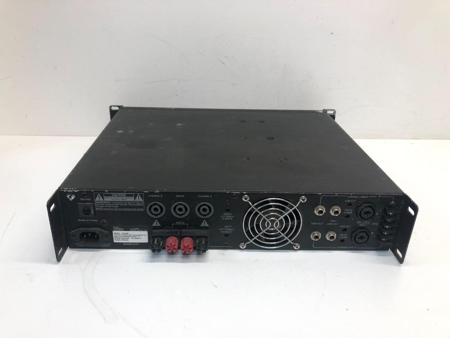 Peavey PV-2600 Stereo Power Amplifier