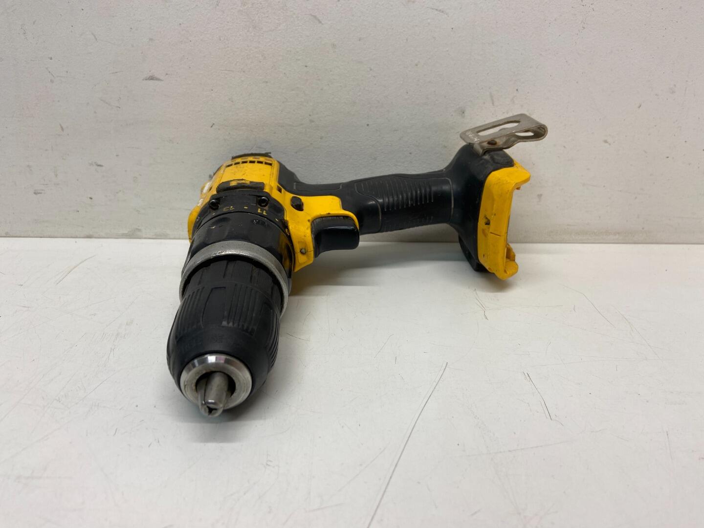 DeWalt DCD785 XR Lithium Ion Cordless Hammer Drill