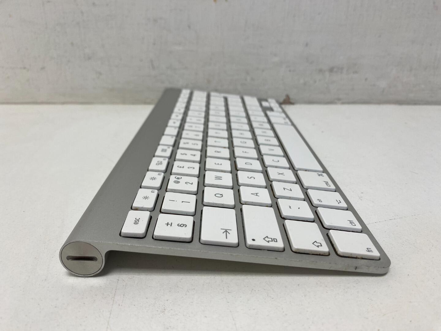 Apple Magic Keyboard A1314 - Parts or Spares