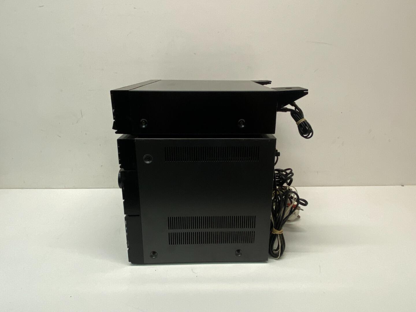 JVC DR-E22L Cassette Deck & JVC XL-E3 CD Player (read description)