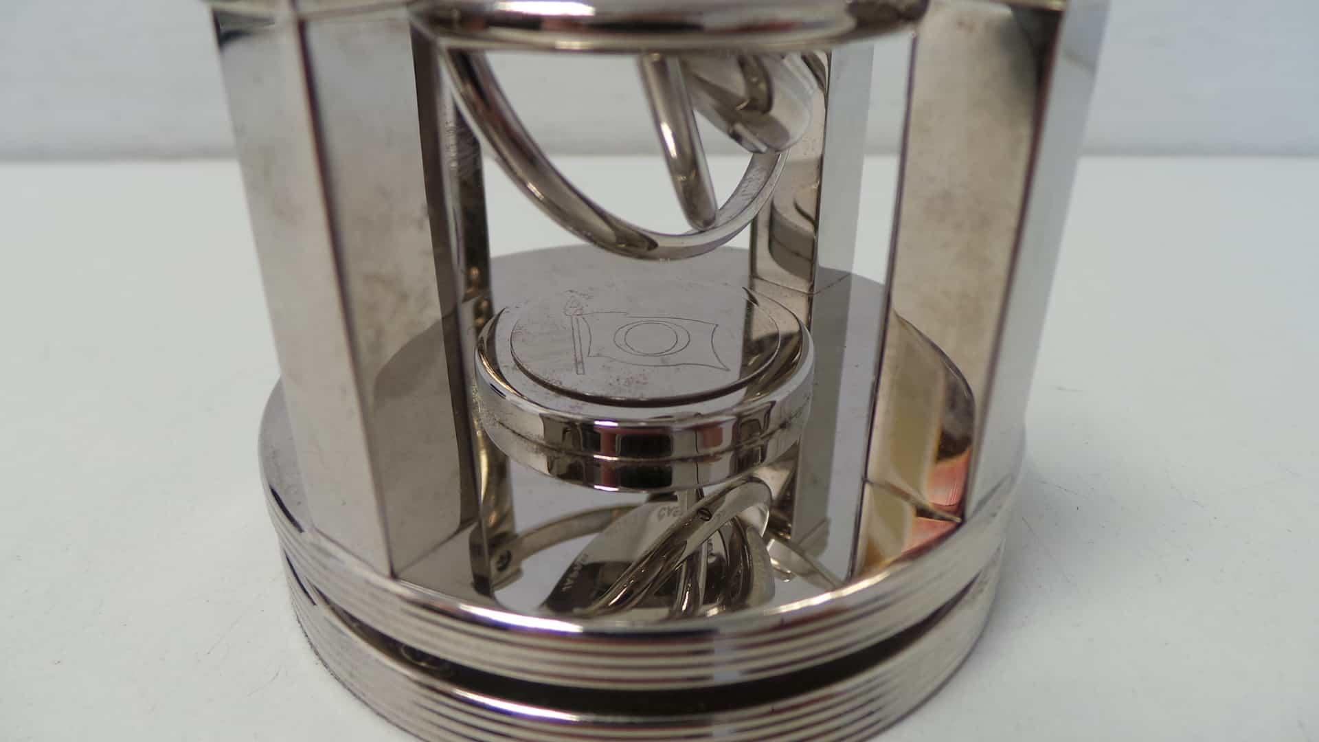 Benchmark Gyro Swivel Desk Clock