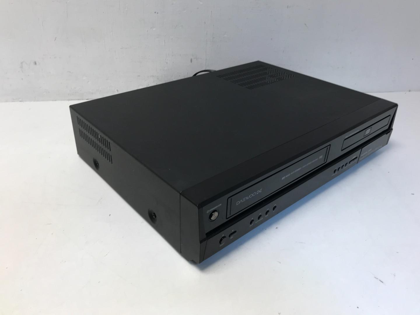 Daewoo DRVT-43 VHS DVD Recorder with Freeview