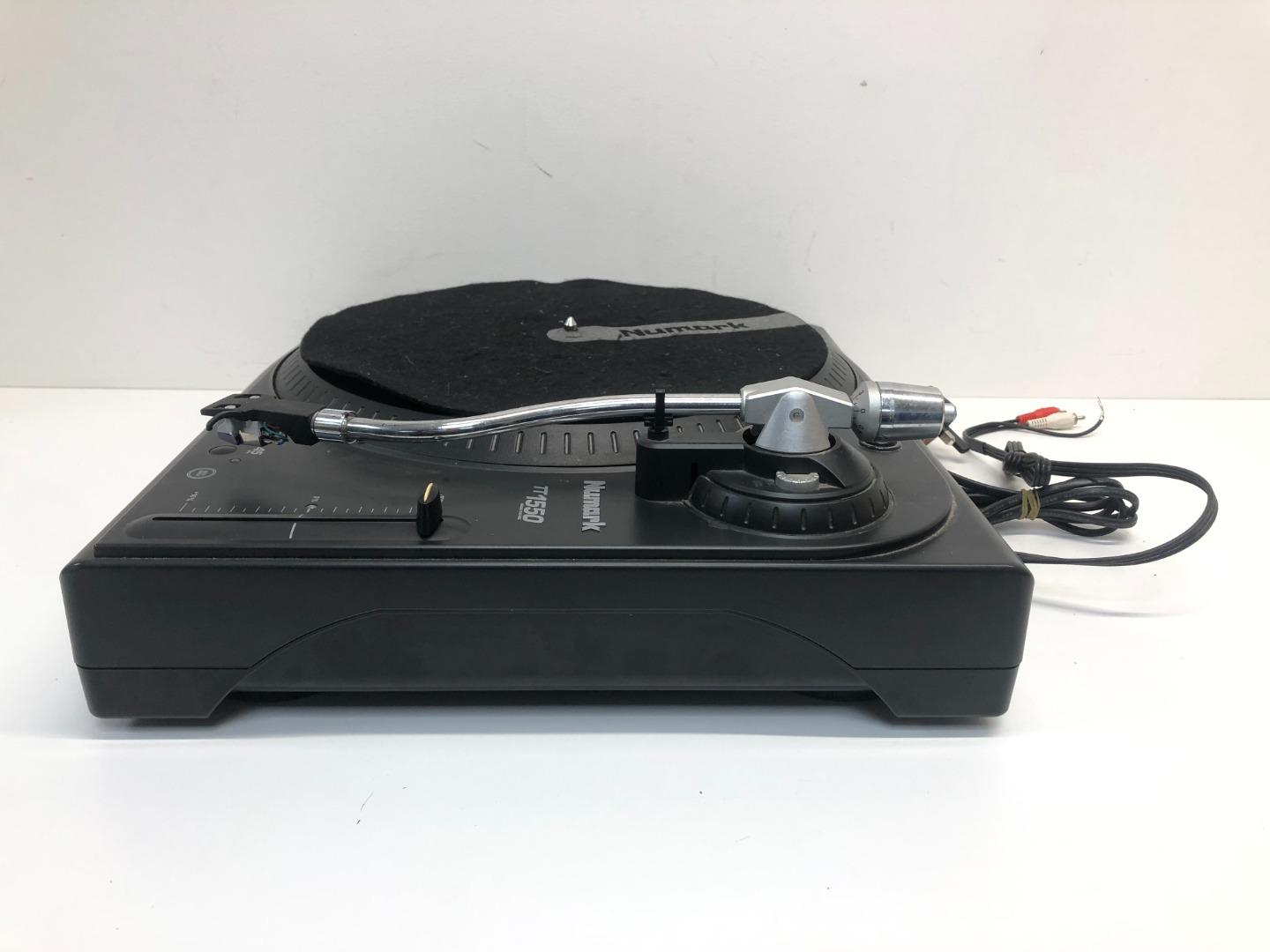 Numark TT1550 Belt Drive DJ Turntable