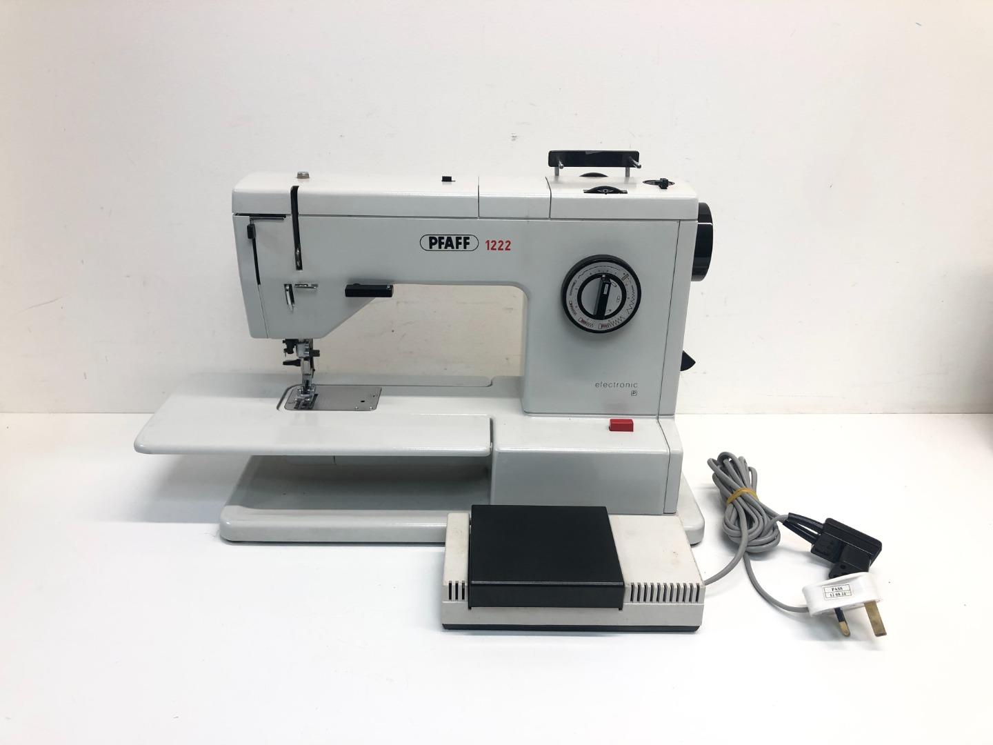 Pfaff 1222 Electric Sewing Machine