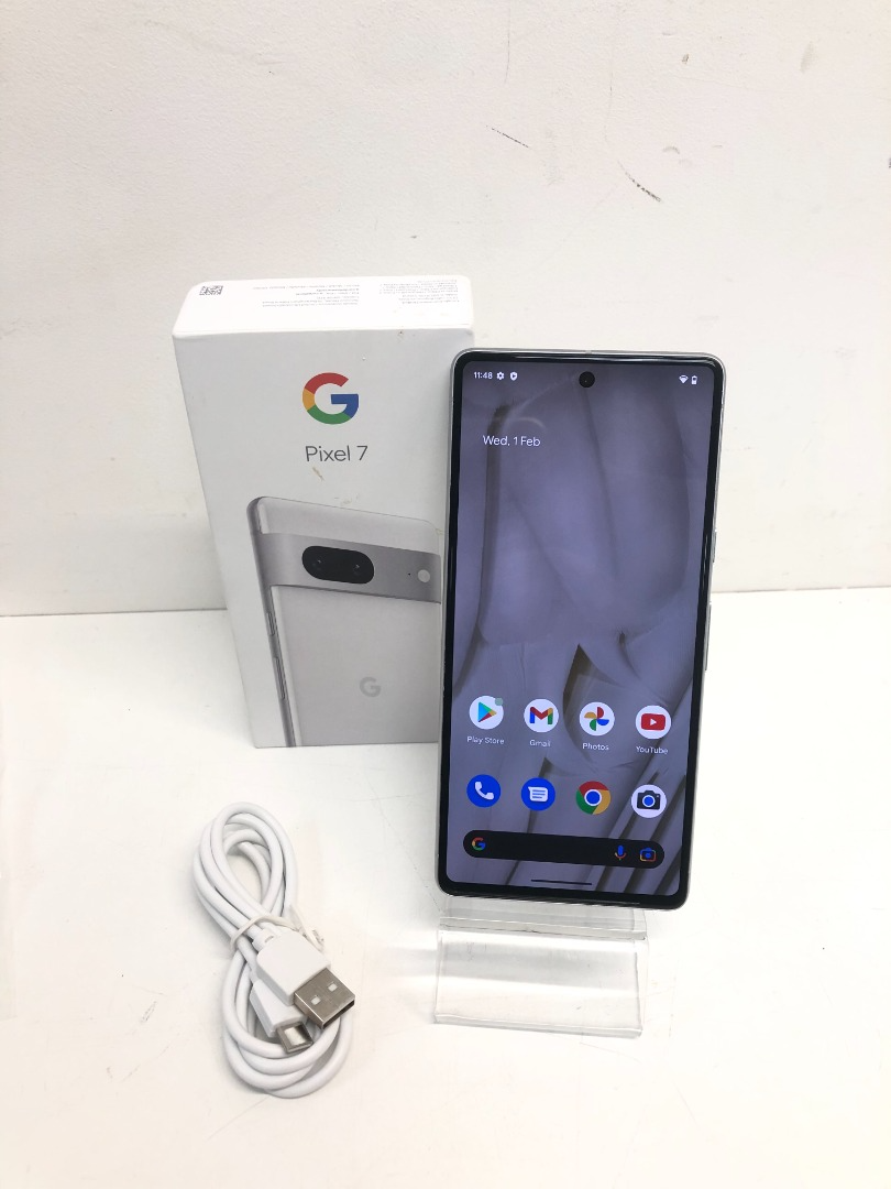 Google Pixel 7 128GB Mobile Phone - Unlocked