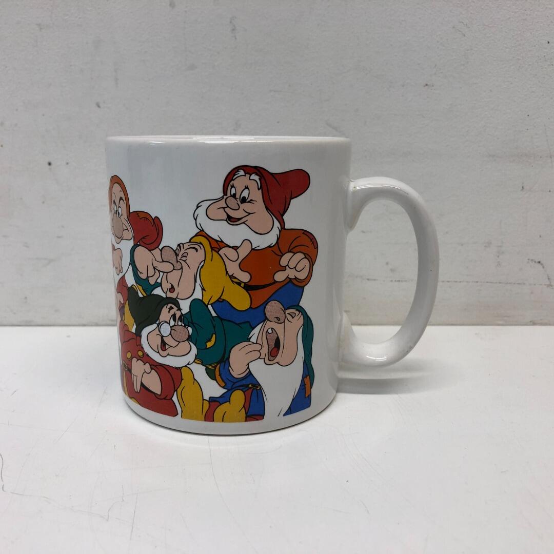 Walt Disney Classics Snow White and the Seven Dwarfs Mug