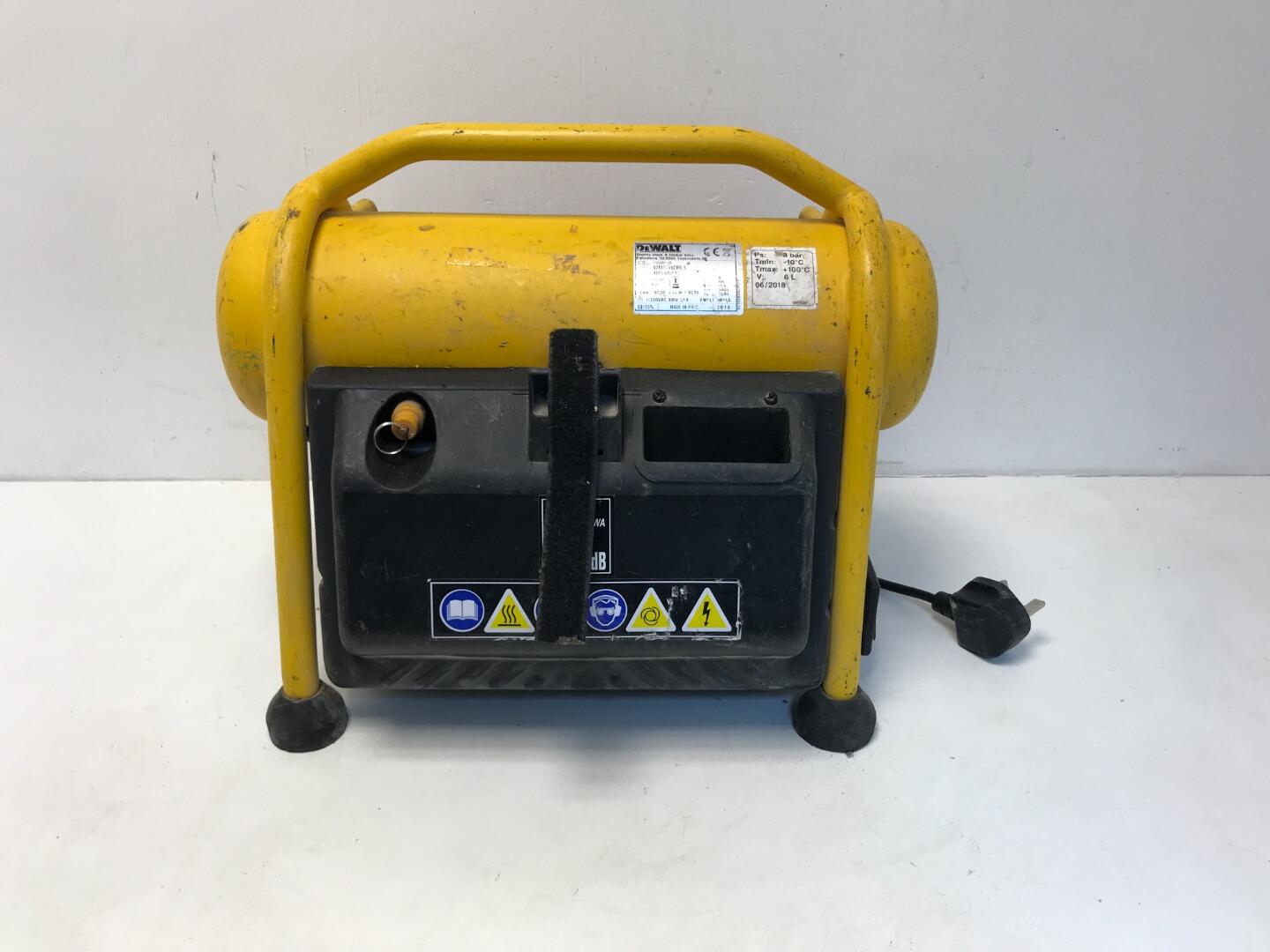 DeWalt Oil Free 6L 8 Bar Air Compressor