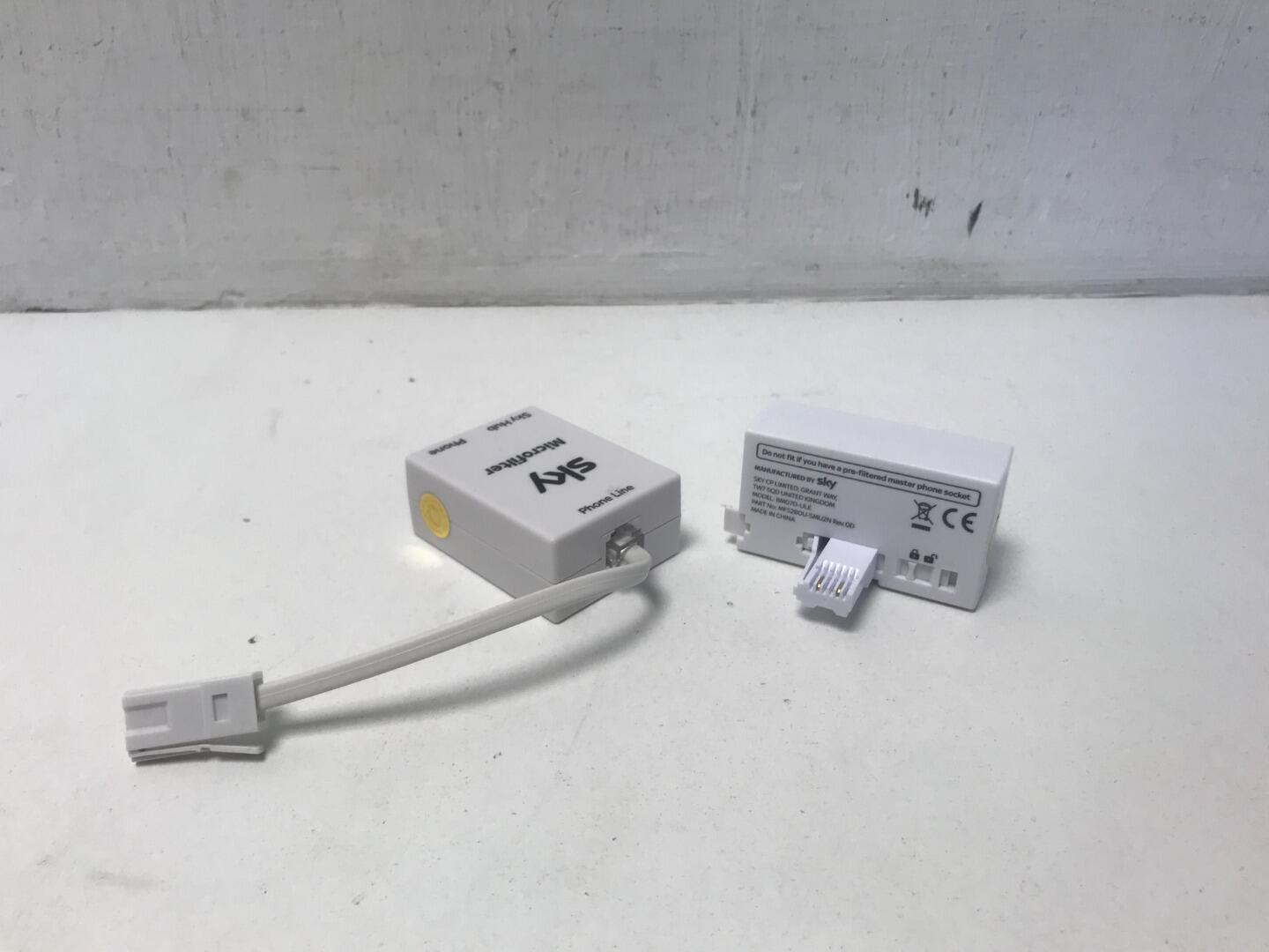 Sky SR102 Broadband Router