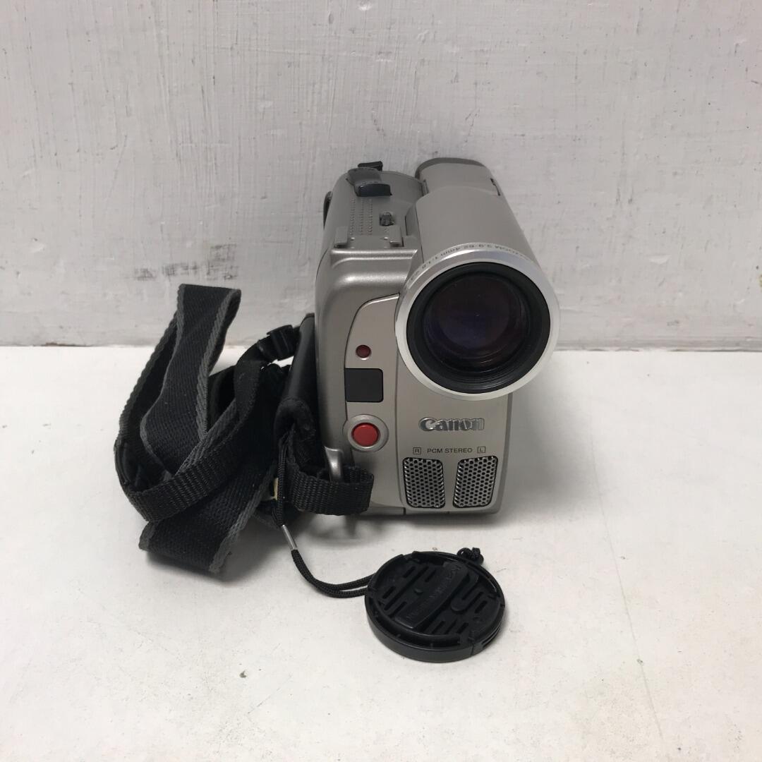 Canon MV200 Mini DV Camcorder (no battery)
