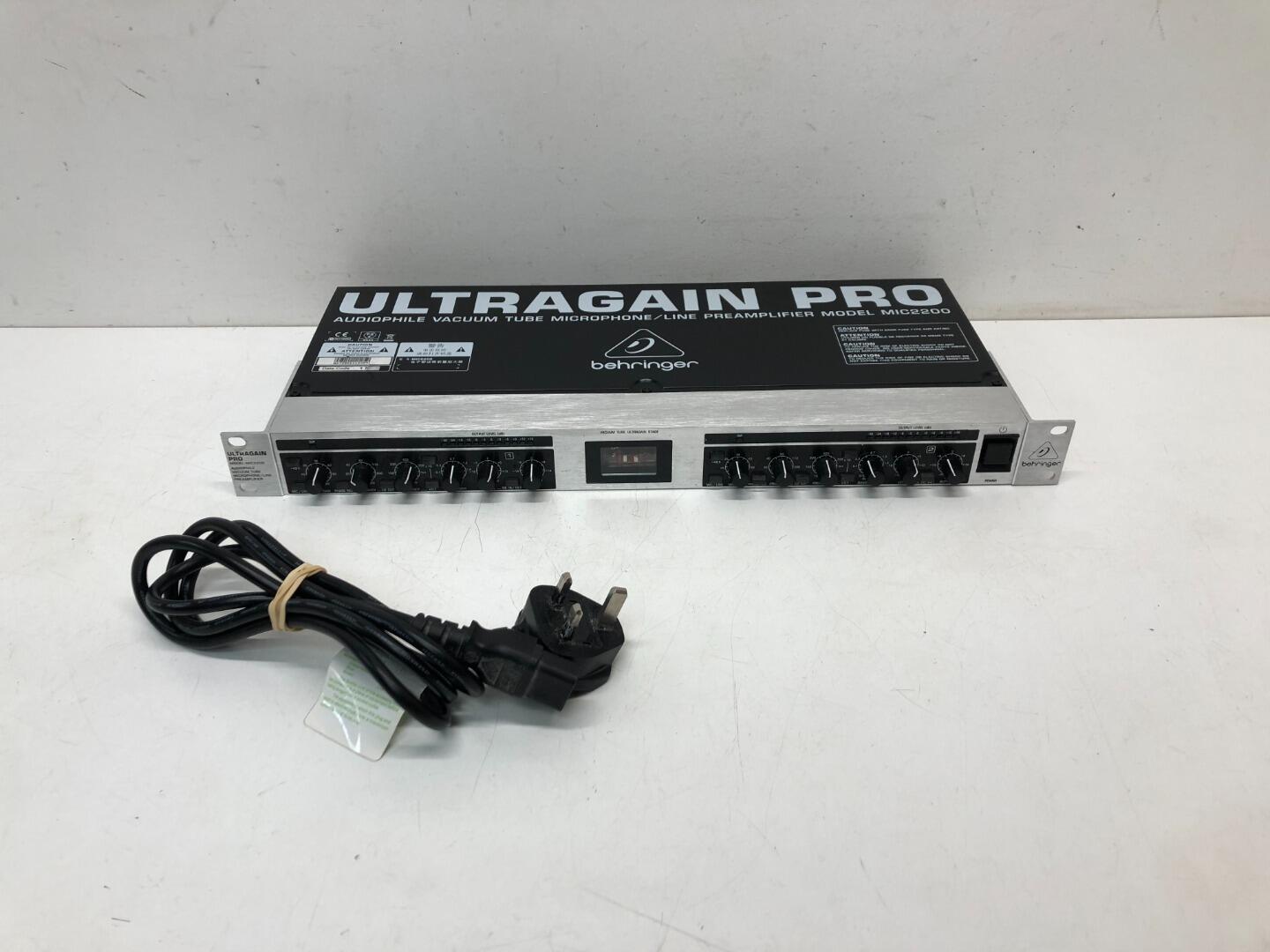 Behringer UltraGain Pro Mic2200 Preamp