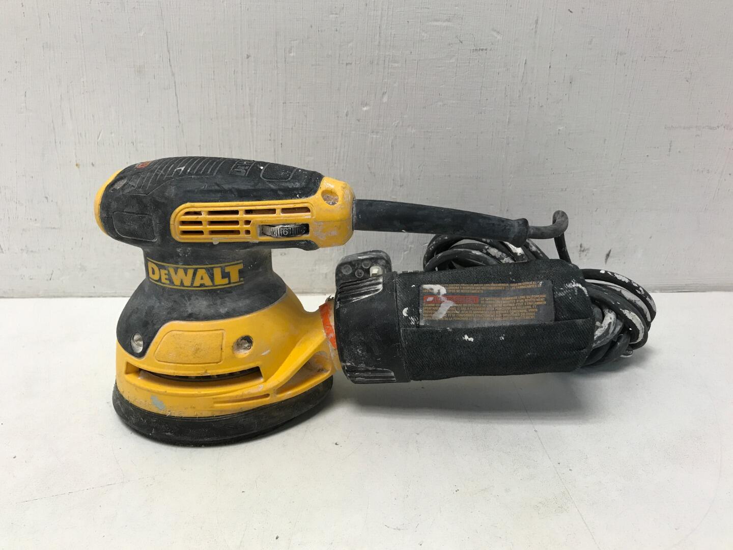 DeWalt DWE6423 240V 280W Orbital Sander