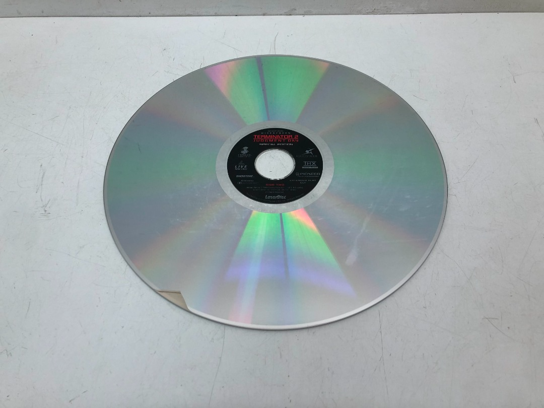 Terminator 2: Judgement Day Special Edition Widescreen Laser Disc - NTSC