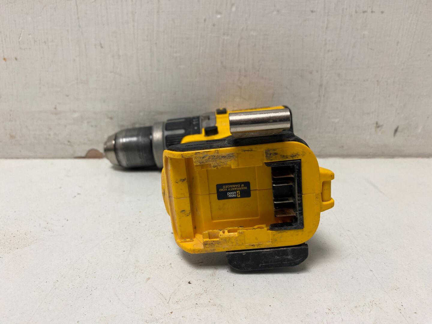 DeWalt DCD796 18V Brushless Cordless Drill with Battery