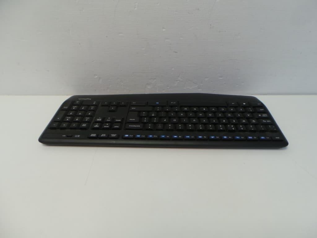 Logitech Y-R0042 Wireless Keyboard (read description)