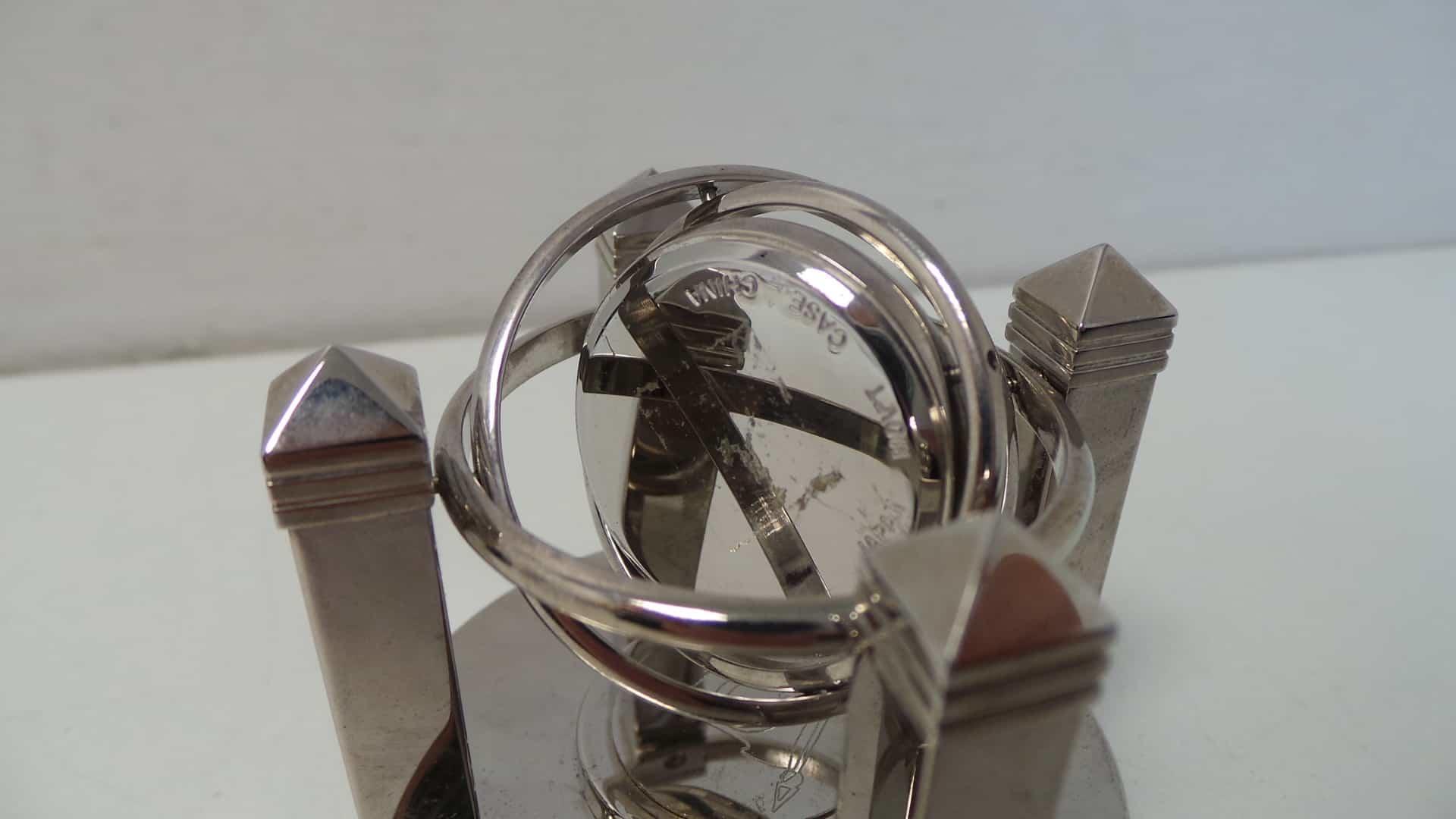 Benchmark Gyro Swivel Desk Clock