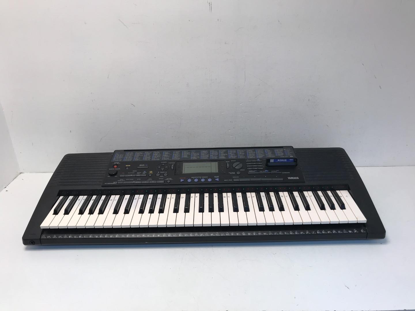 Yamaha PSR-420 Electric Keyboard