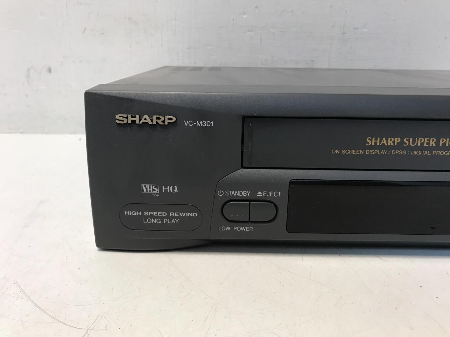 Sharp VC-M301 VHS VCR Player Recorder