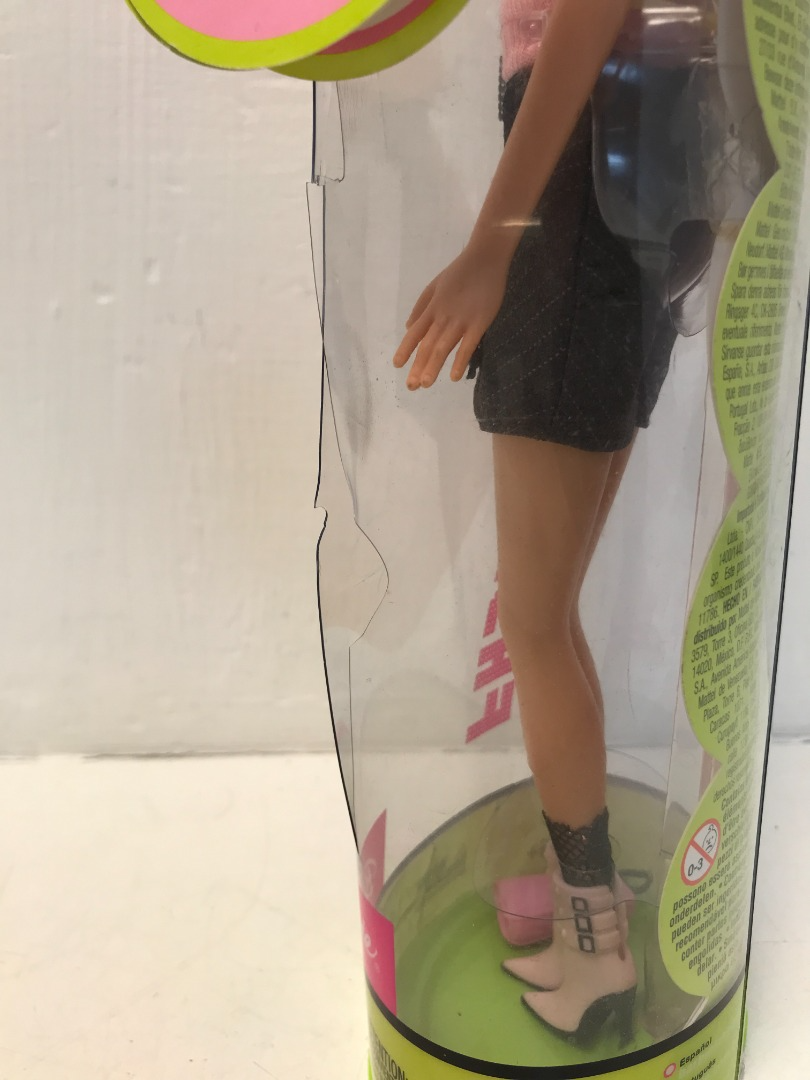 Barbie Fashion Fever 2004 Barbie Doll by Mattel