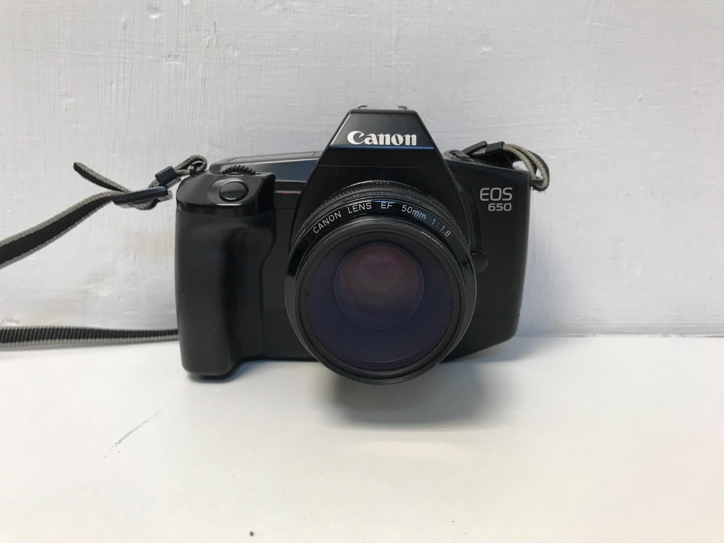 Canon EOS 650 Film Camera with Canon EF 50mm 1:1.8 Lens