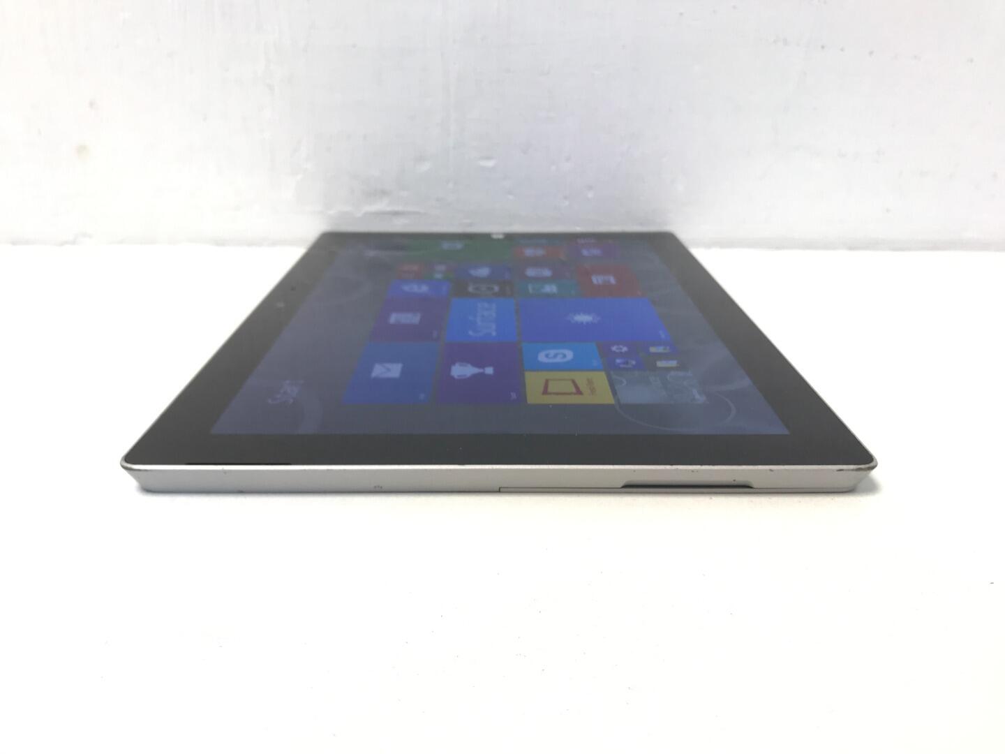 Microsoft Surface 3 (1645) 10.8'' 2GB RAM 64GB Windows 8.1 Tablet