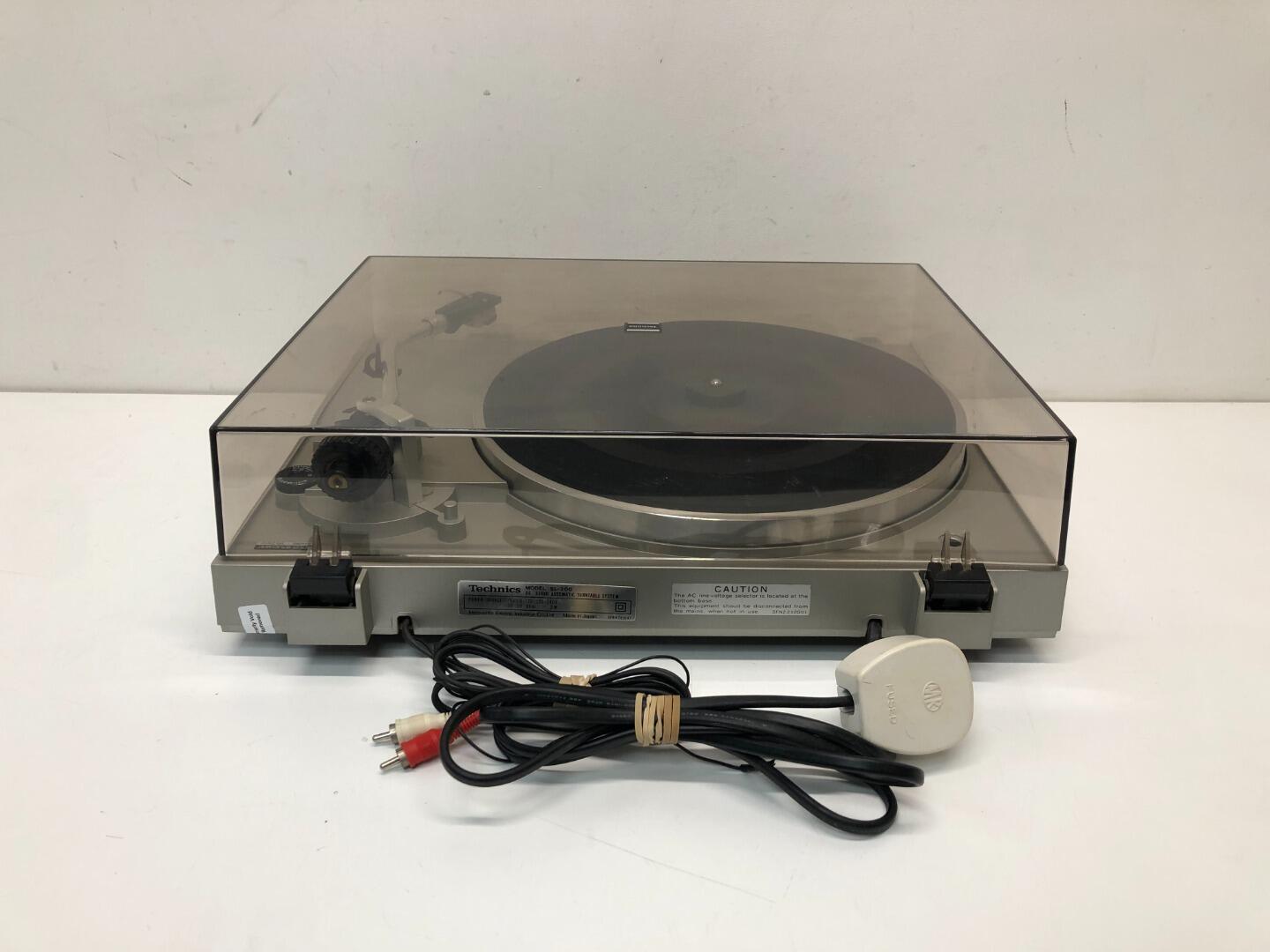 Technics SL-200 Direct Drive Turntable