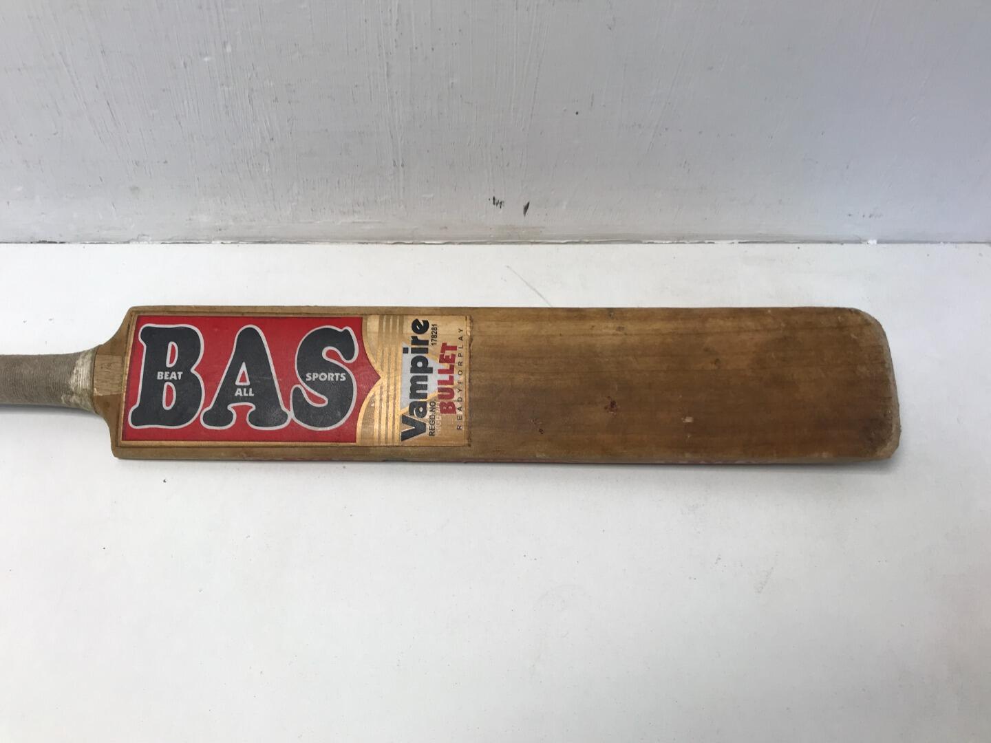 Vintage BAS Vampire Bullet Cricket Bat
