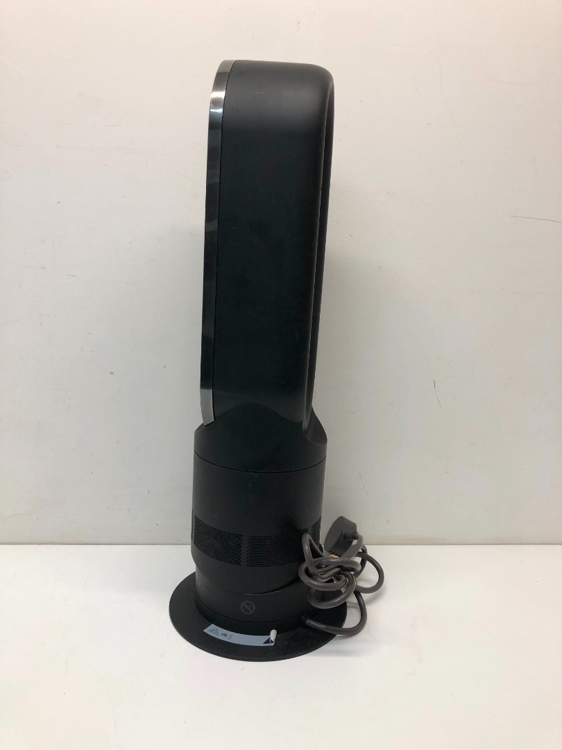 Dyson AM05 Hot and Cold Bladeless Fan