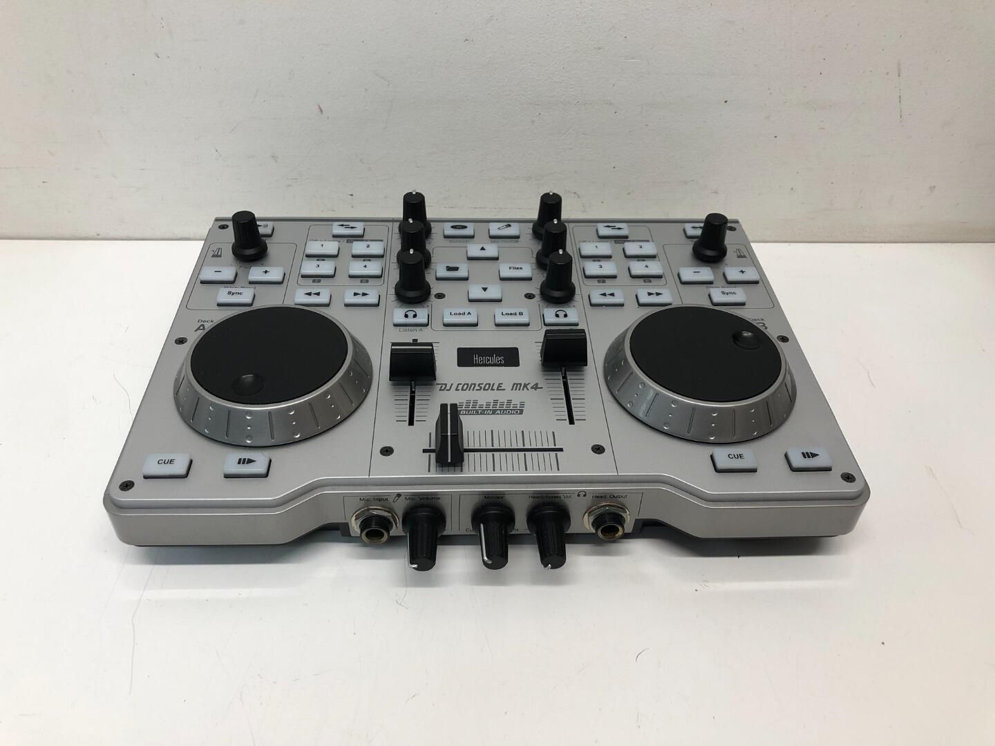 Hercules DeeJay Portable DJ Console Mk4