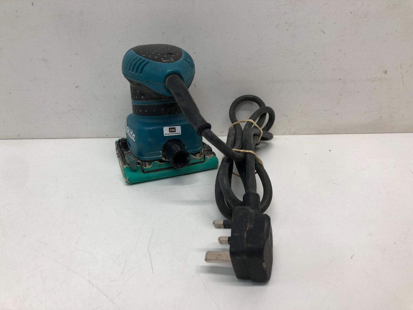 Makita BO4556 Electric Finishing Sander