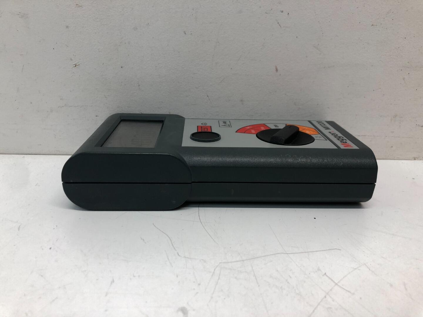 Megger MIT220 Insulation Tester