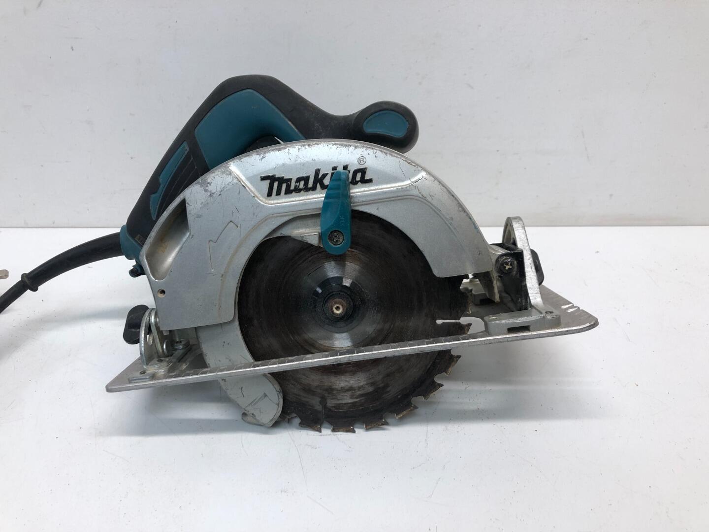 Makita HS6601 Circular Saw