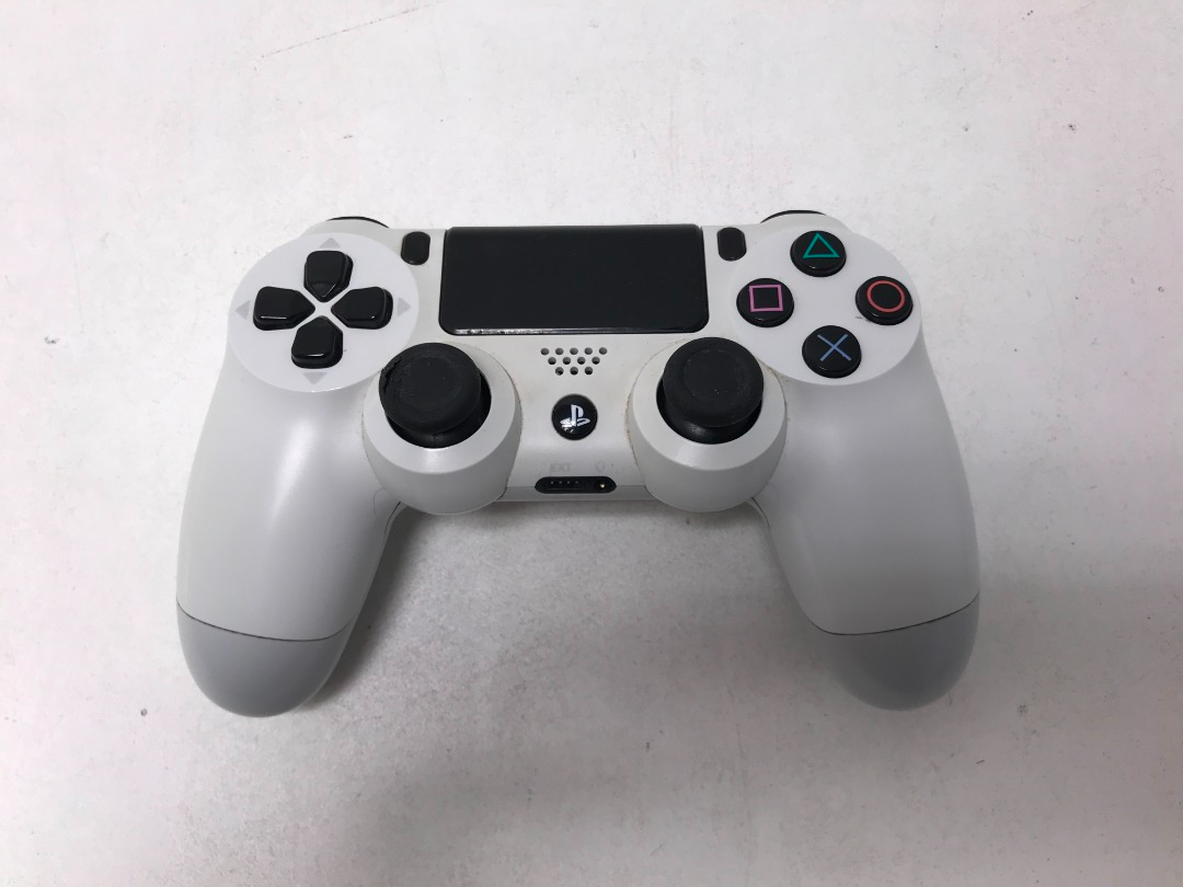 White Sony PS4 Controller - V1 - Parts & Spares