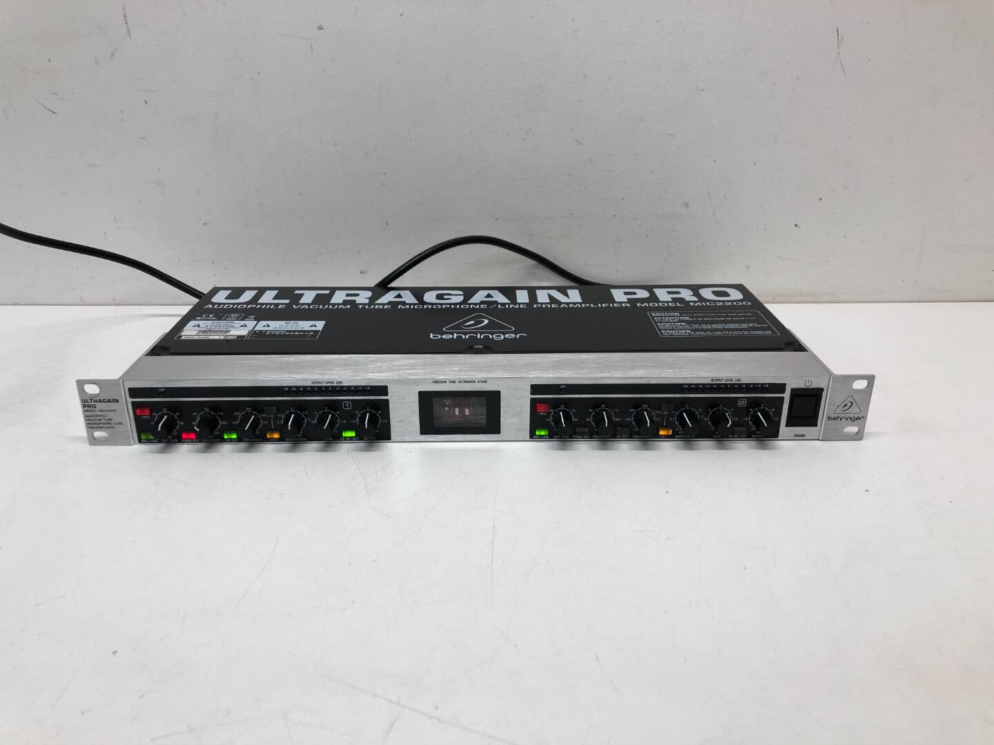 Behringer UltraGain Pro Mic2200 Preamp