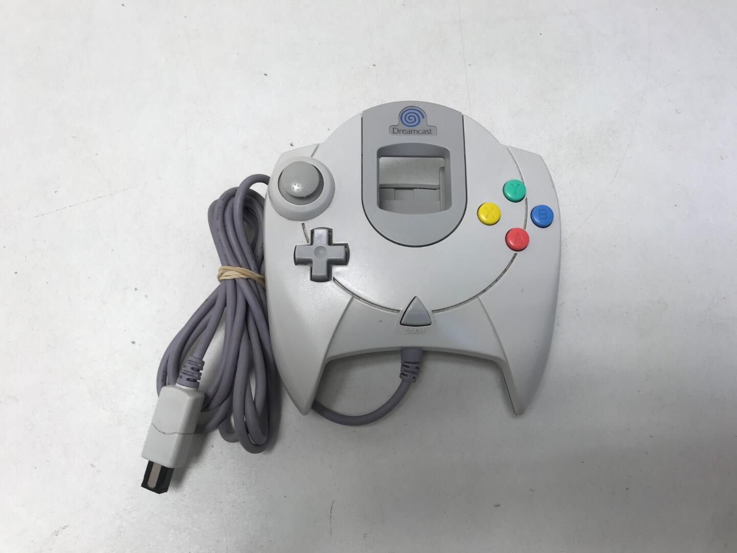 Sega Dreamcast Game Console